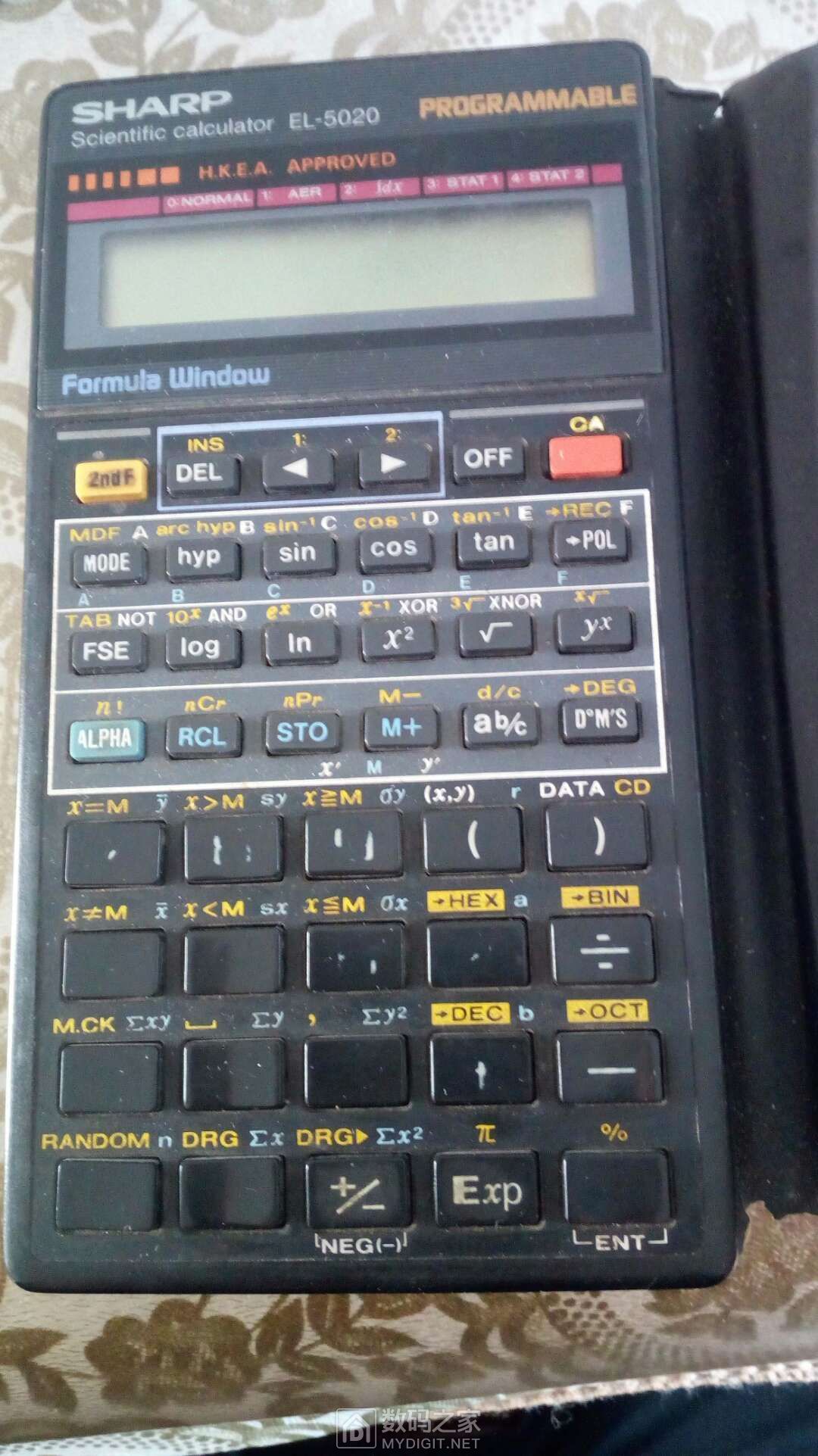 为我多年的夏普EL-5020计算器更换电池，顺手晒一下没用的自行车嘴子灯！ - 拆机乐园 数码之家