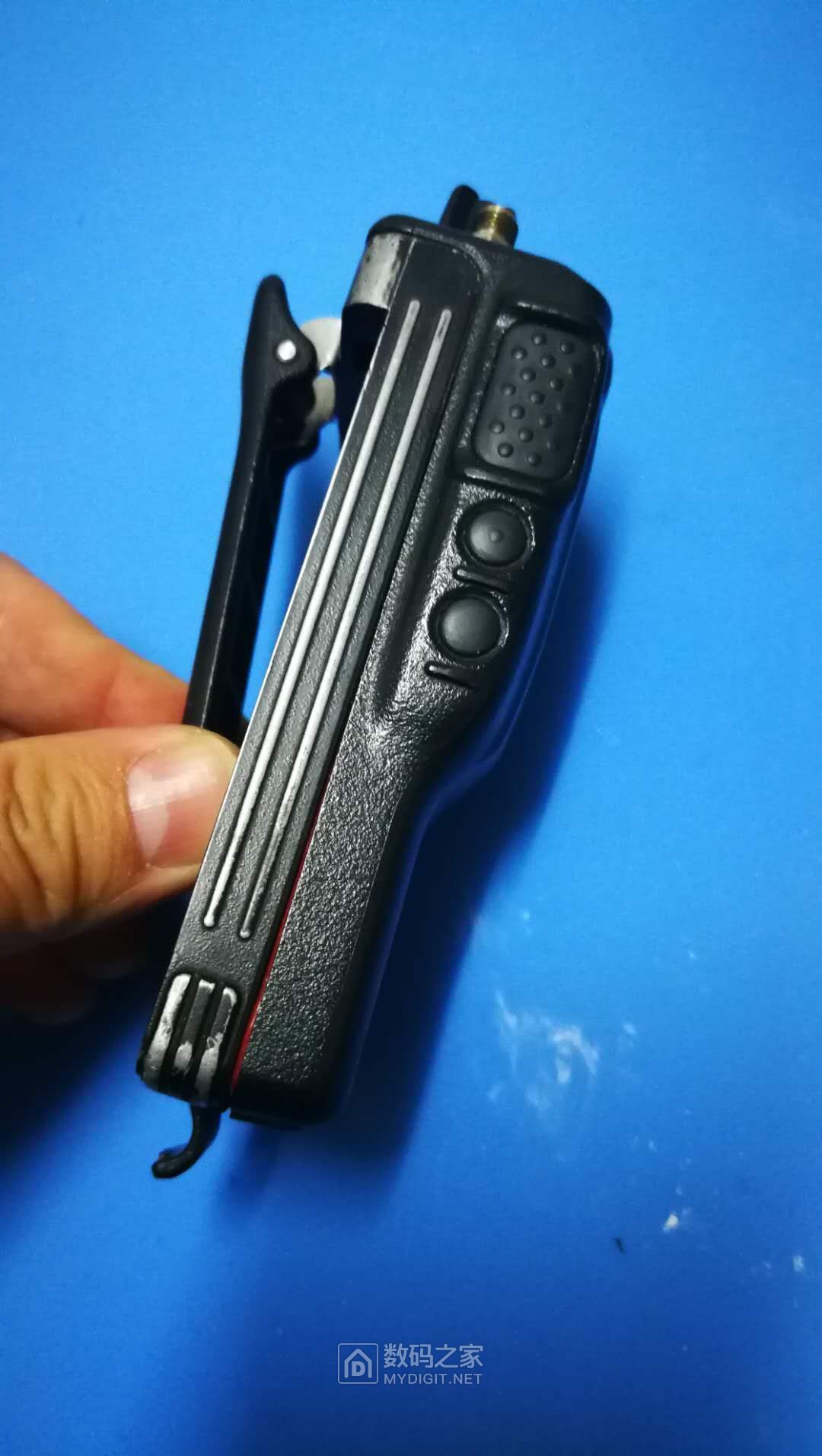 新人新版第一帖~拆解威泰克斯VX-800U对讲机 - 拆机乐园 数码之家