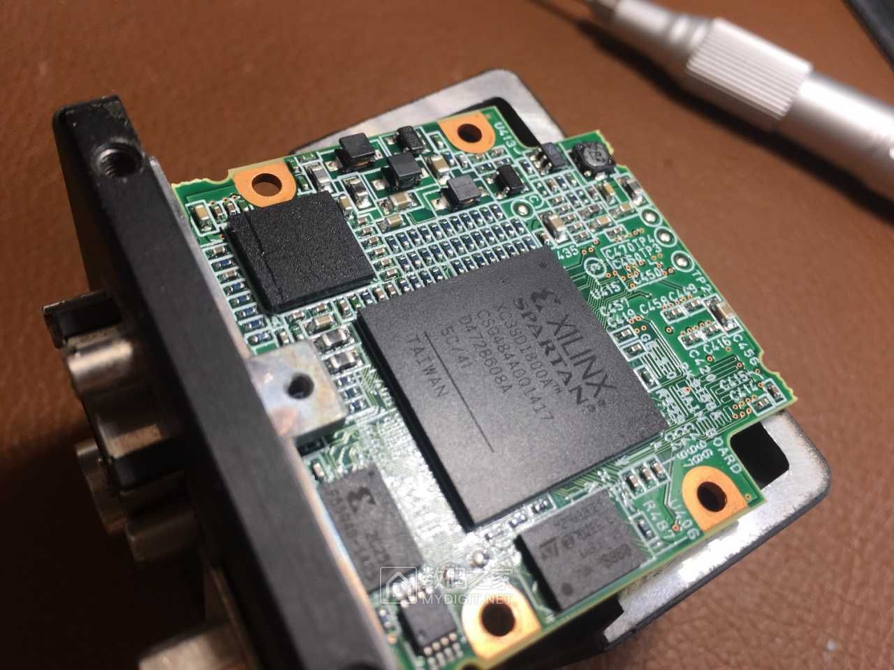 拆个售价近万元的JAI工业相机 - 拆机乐园 数码之家