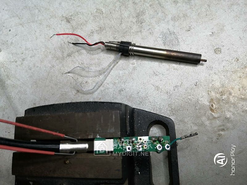 拆换深圳白光BK1000高频焊台发热芯，更换后最大加热功率40瓦是什么回事？ - 拆机乐园 数码之家