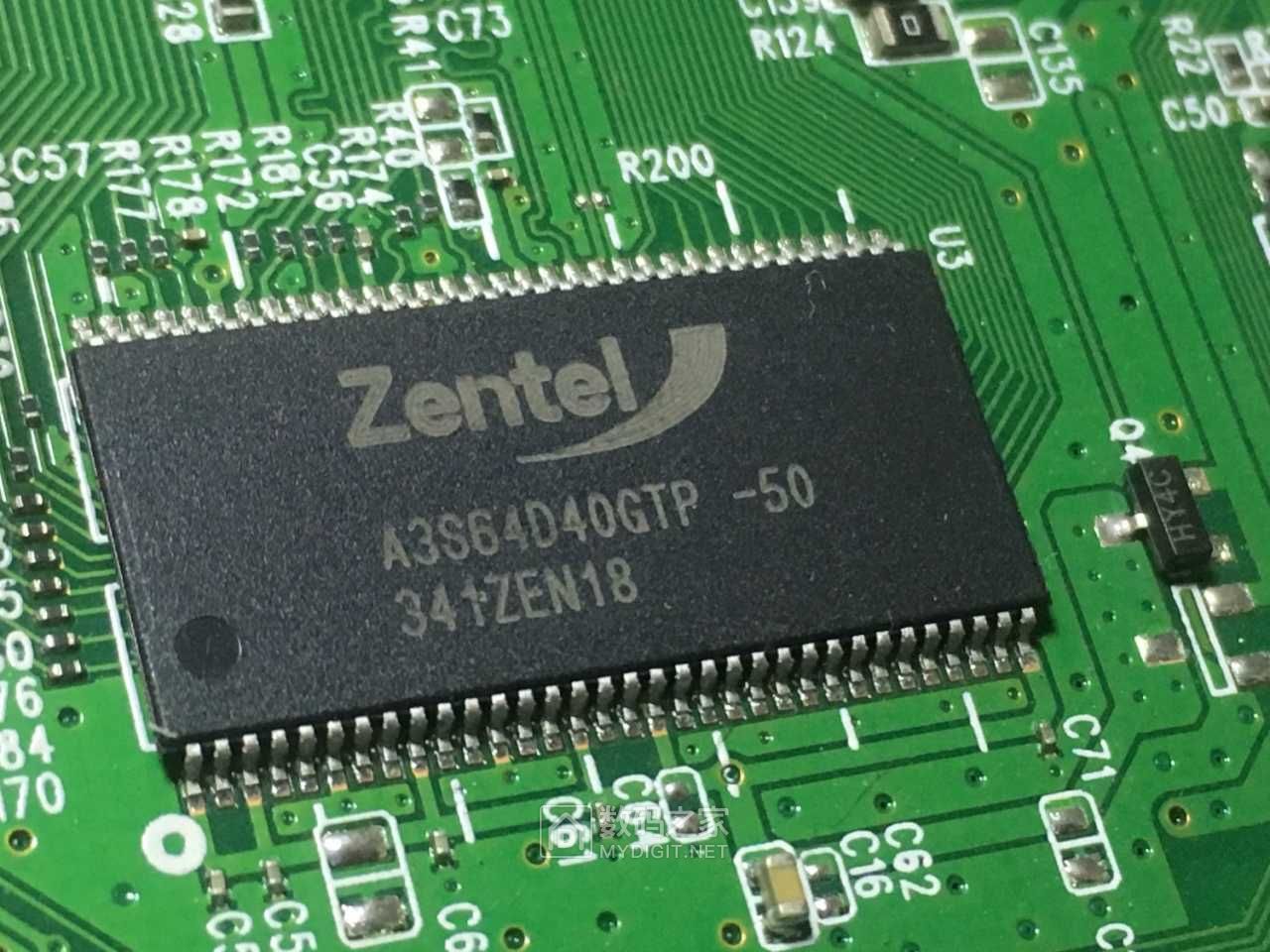 缩水王？拆三贱客路由器TL-WR842N 4.4 - 拆机乐园 数码之家