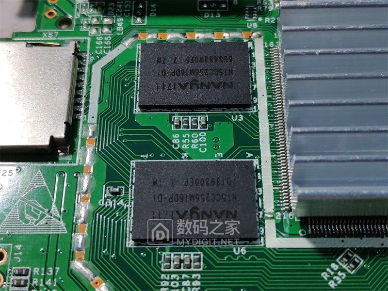 『X拆解』华为悦盒EC6108V9拆解 - 拆机乐园 数码之家