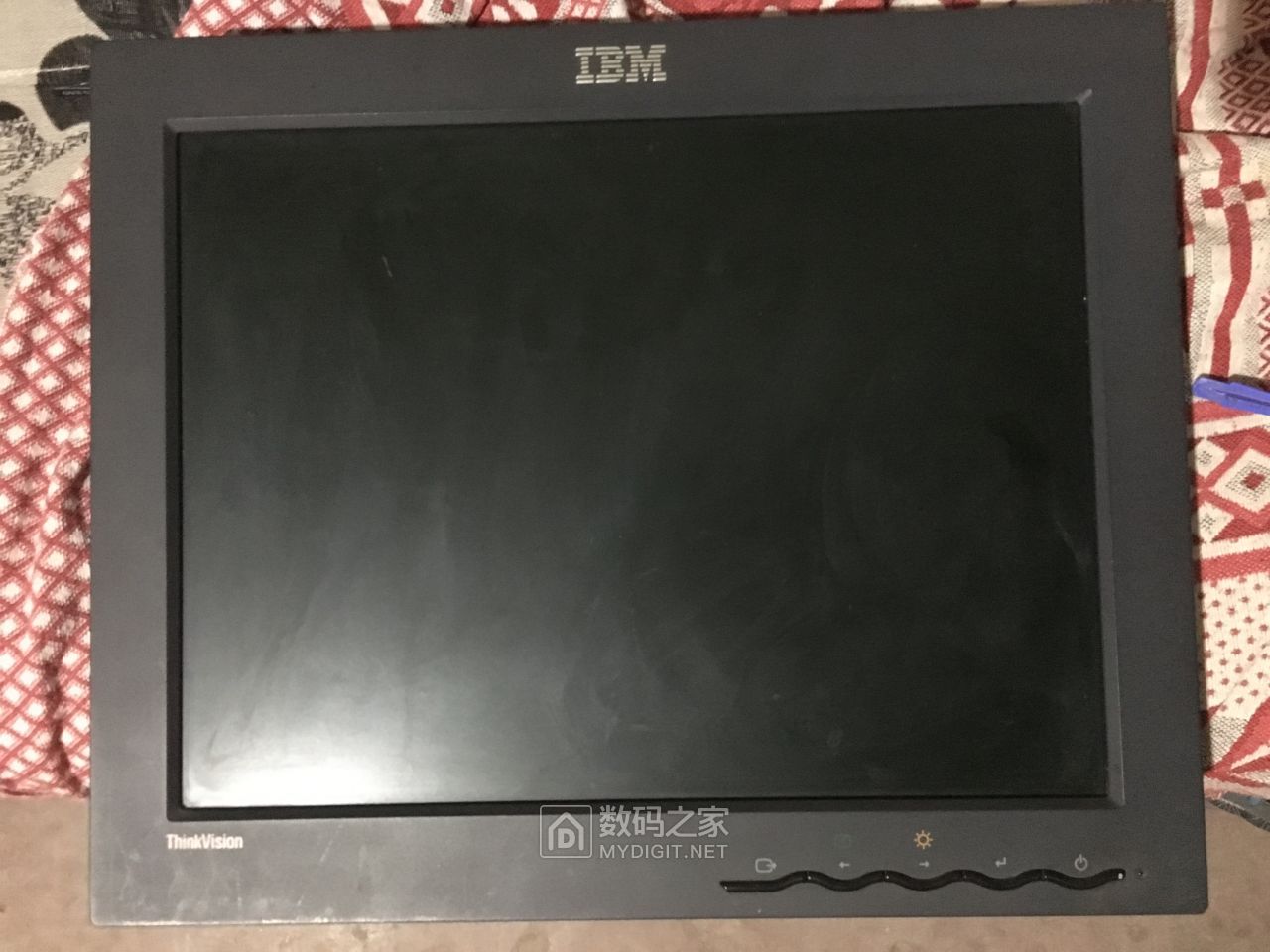 拆了个IBM显示器6636-AB1，15寸的，有15年了 - 拆机乐园 数码之家
