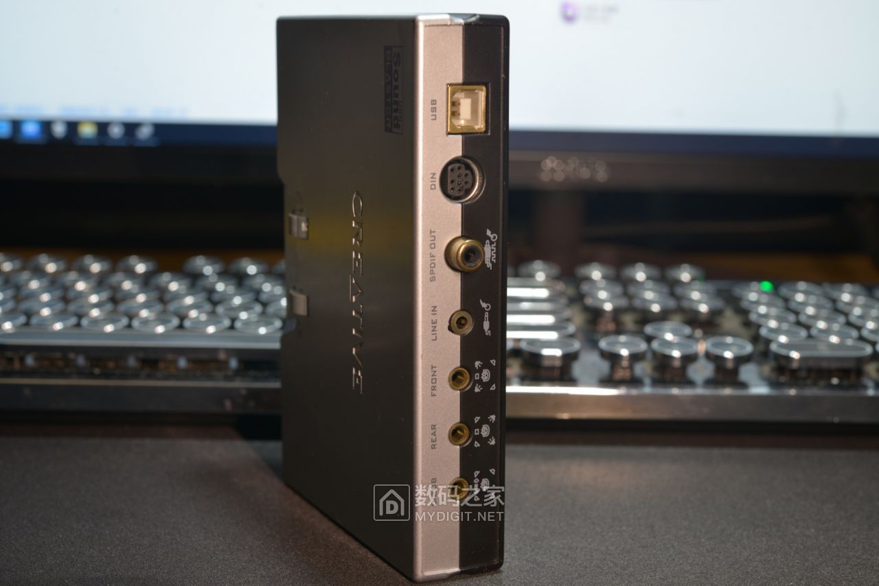 创新sb0490 usb外置声卡拆解 - 拆机乐园 数码之家