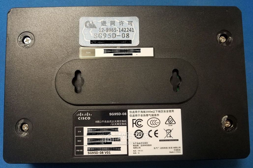 拆解思科 CISCO SG95D-08 千兆交换机 - 拆机乐园 数码之家