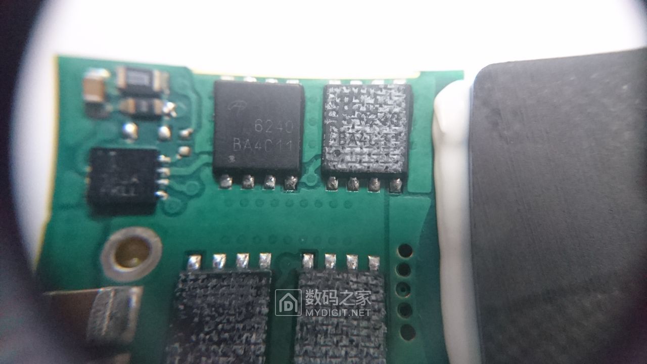 欣赏一个木邋遢的DCDC模块 - 拆机乐园 数码之家