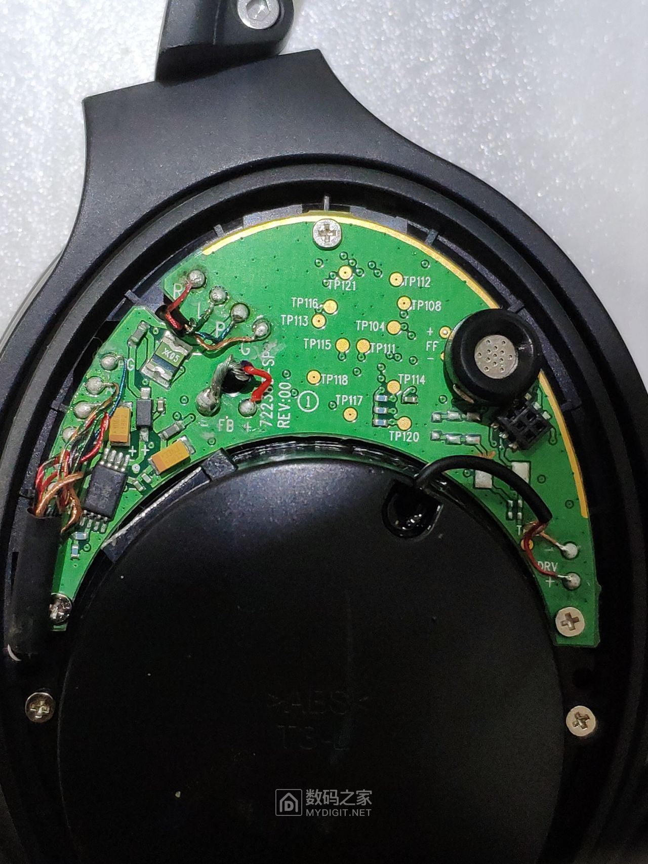 拆个特别版BOSE QC25，并求教DIY方案 - 拆机乐园 数码之家