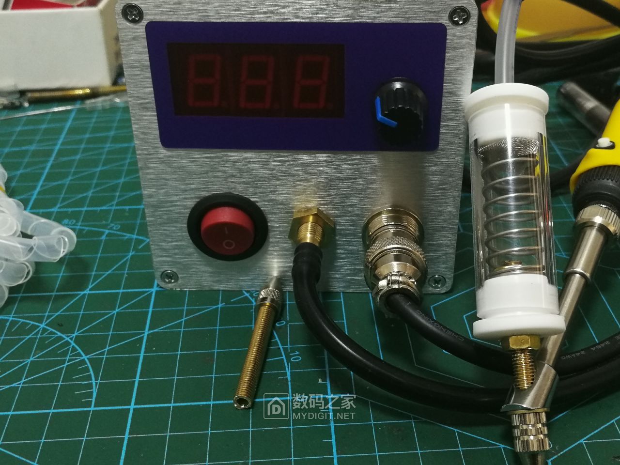 DIY白光T12一体式吸锡器二合一焊台 - 创意DIY 数码之家