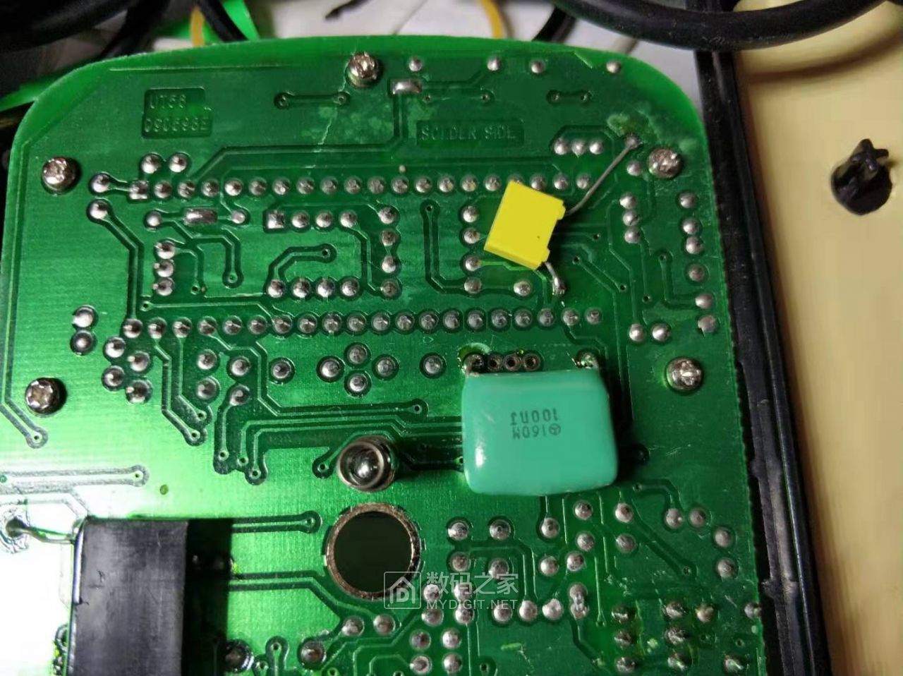 优利德UT56万用表 - 拆机乐园 数码之家