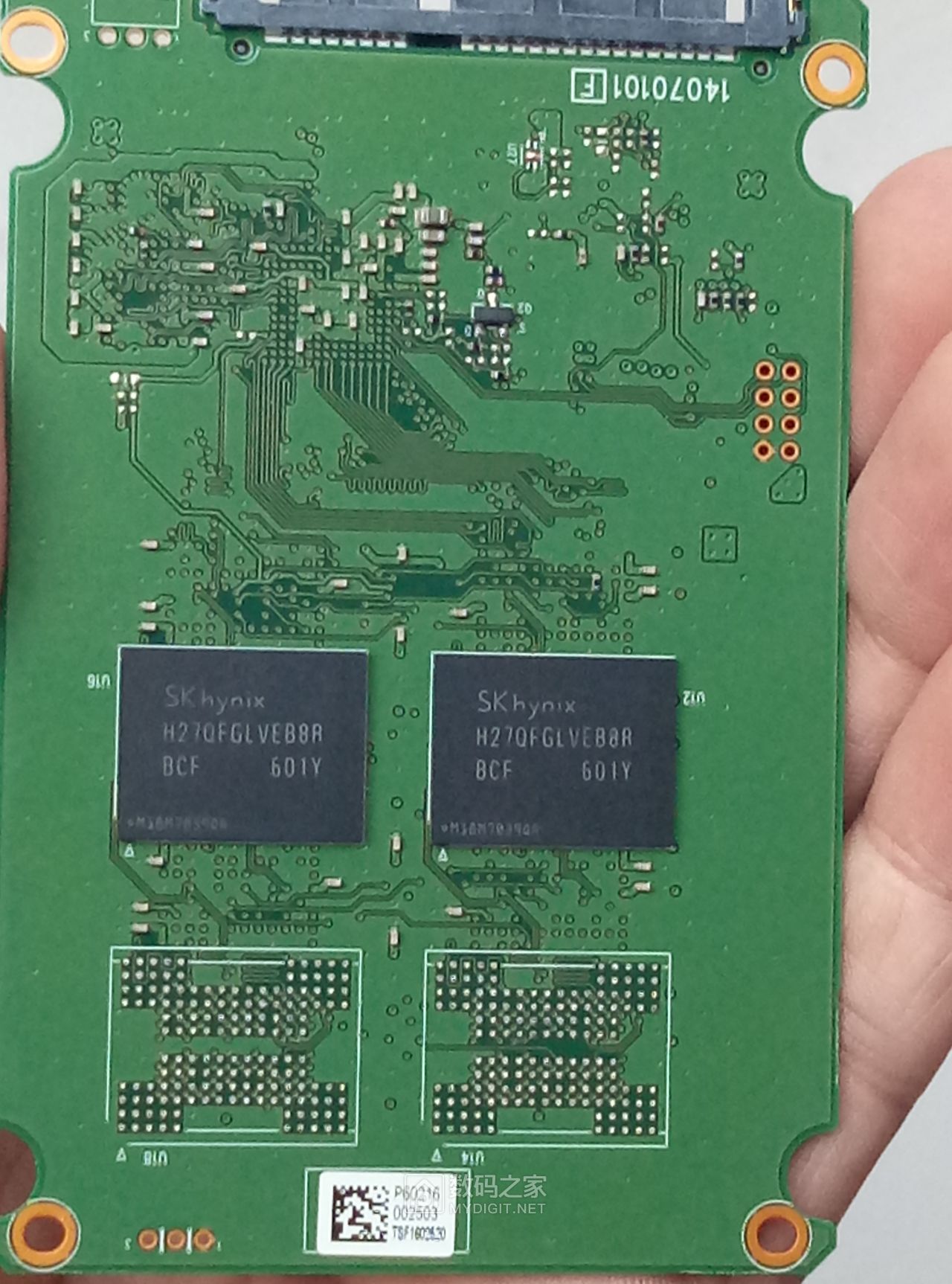 新买的建兴s920 256g 拆解 - 拆机乐园 数码之家