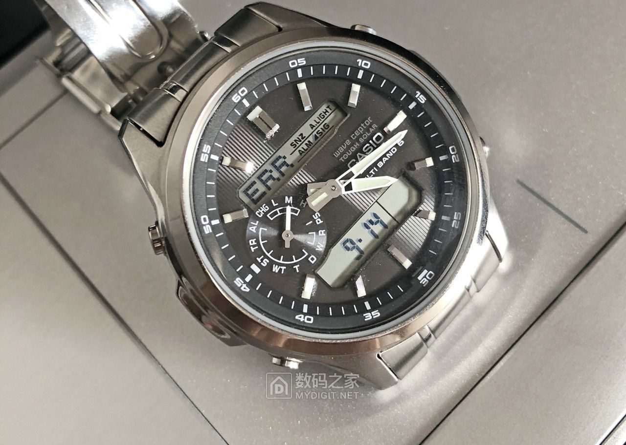 双显+电波表+光动能，CASIO LCW-M300开箱评测，休闲商务之选 - 数码杂谈 数码之家