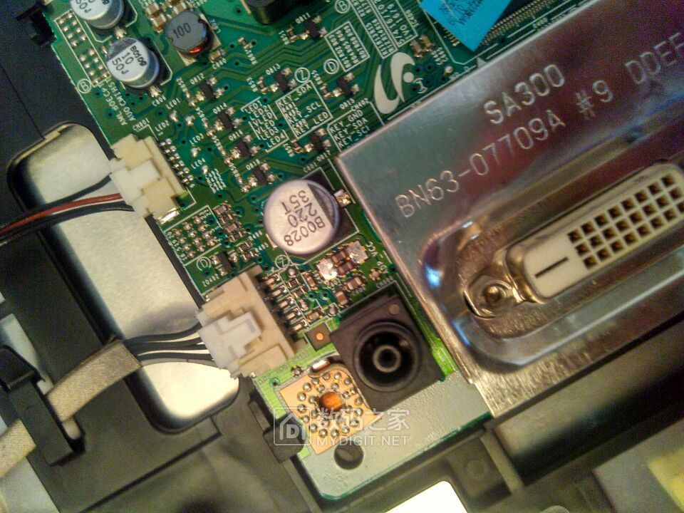 拆解三星液晶显示器S23B300 - 拆机乐园 数码之家