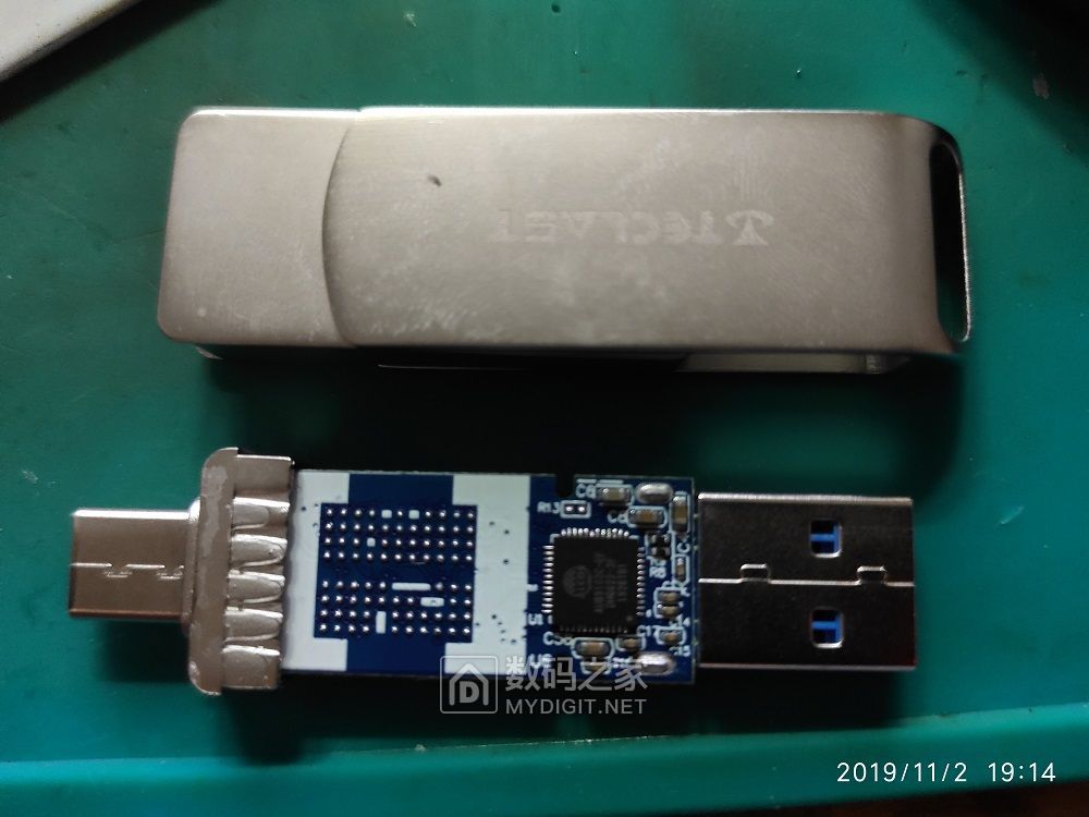 前段时间优惠购的台电USB3.0 TYPE-C 64GB U盘拆解（AU89102C主控） - U盘存储技术 数码之家