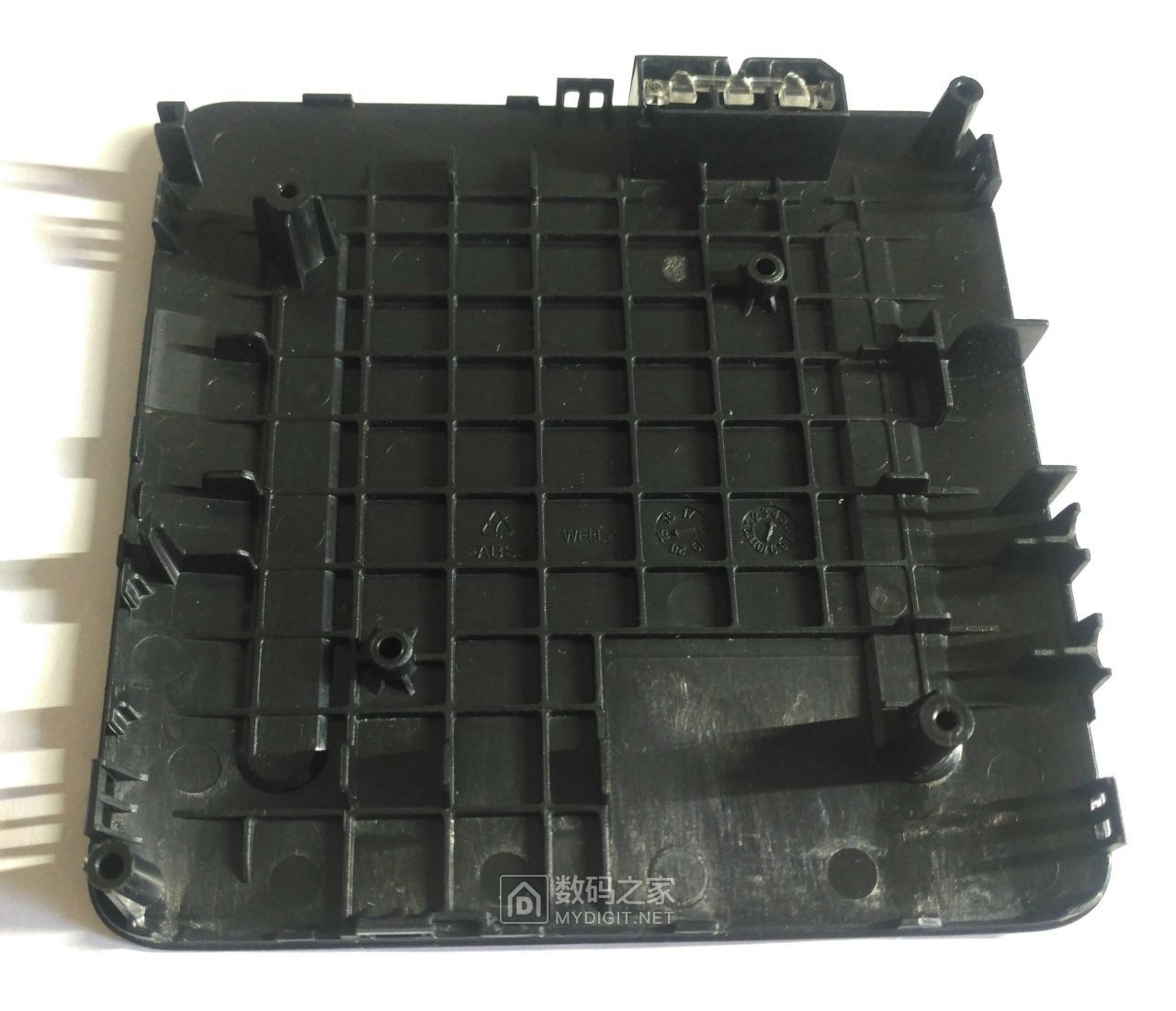 华为悦盒EC6108V9A 拆解 - 拆机乐园 数码之家