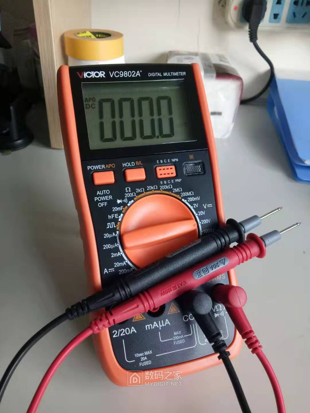 拆最新款胜利VC9802A+ - 拆机乐园 数码之家