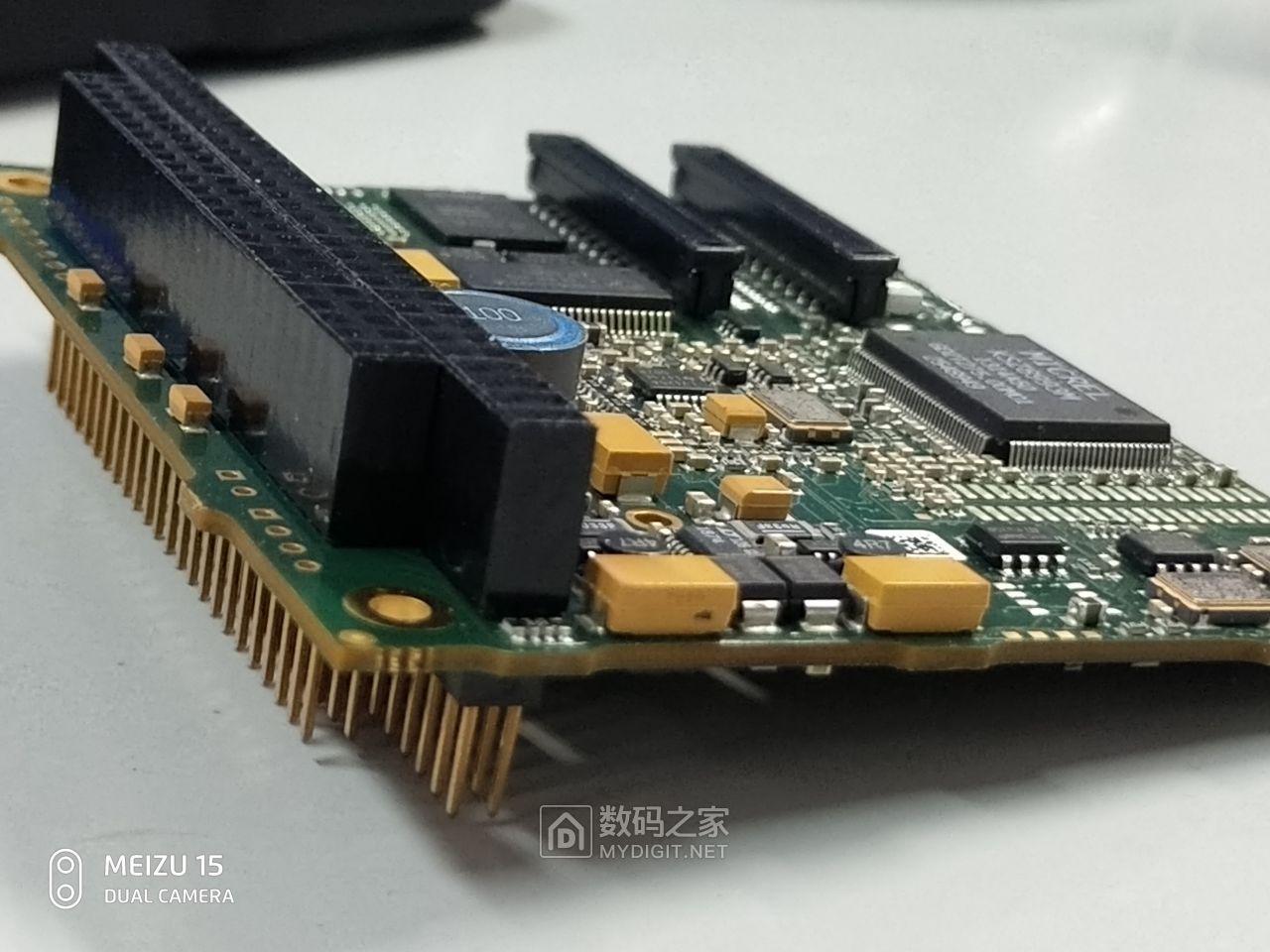 拆个德国倍福Beckhoff CX9000 CPU模块（嵌入式PC）看看做工 - 行业拆客 数码之家