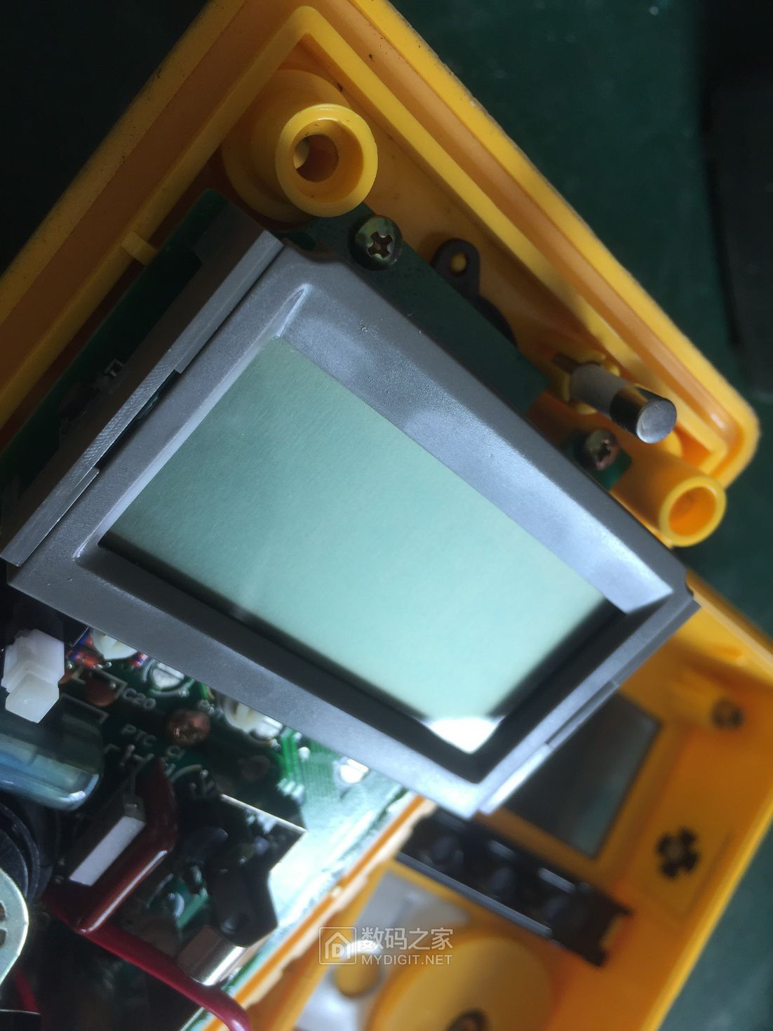 HP E2378A老万用表拆解 - 拆机乐园 数码之家