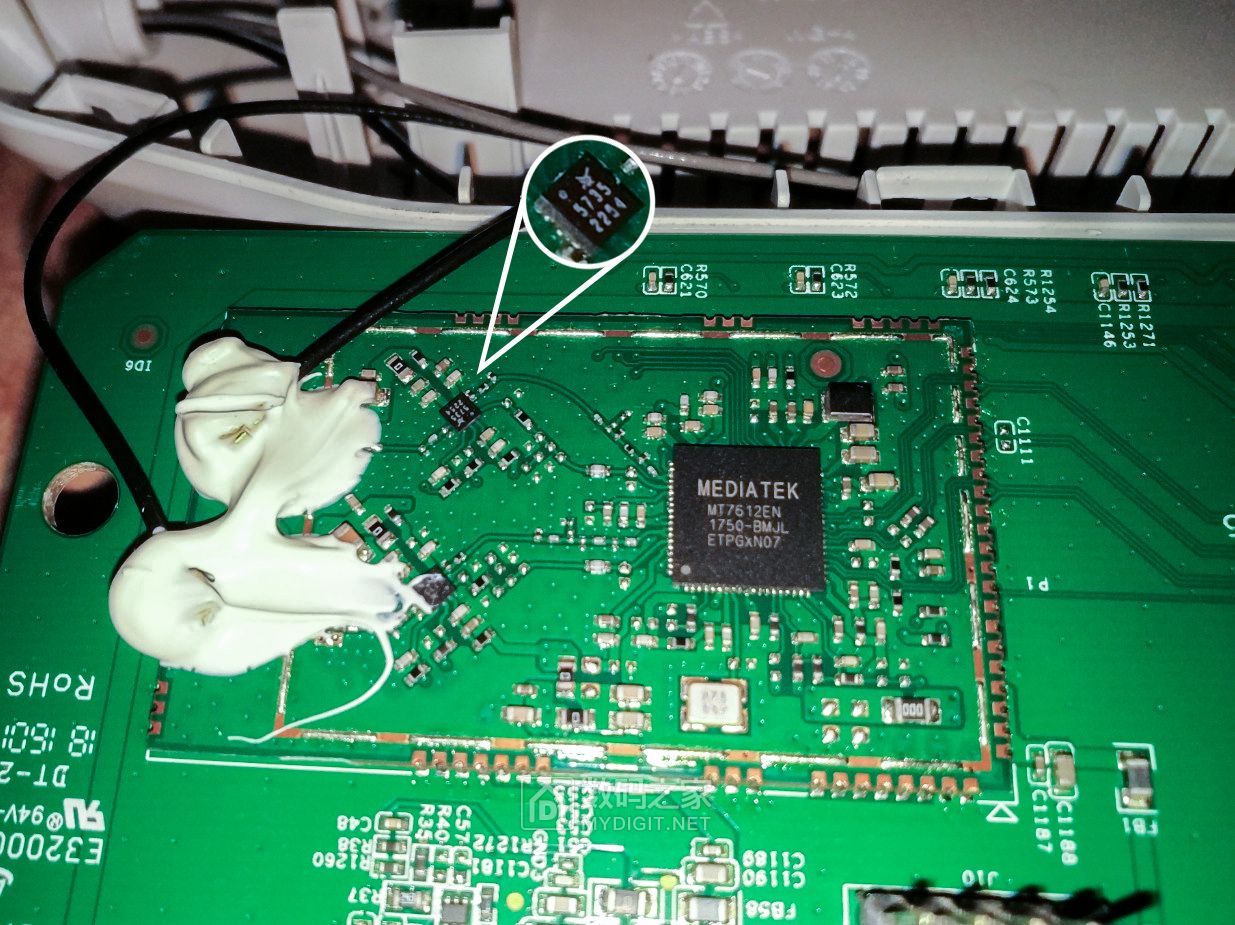 烽火HG6821M 四口全千兆光猫拆解 - 拆机乐园 数码之家