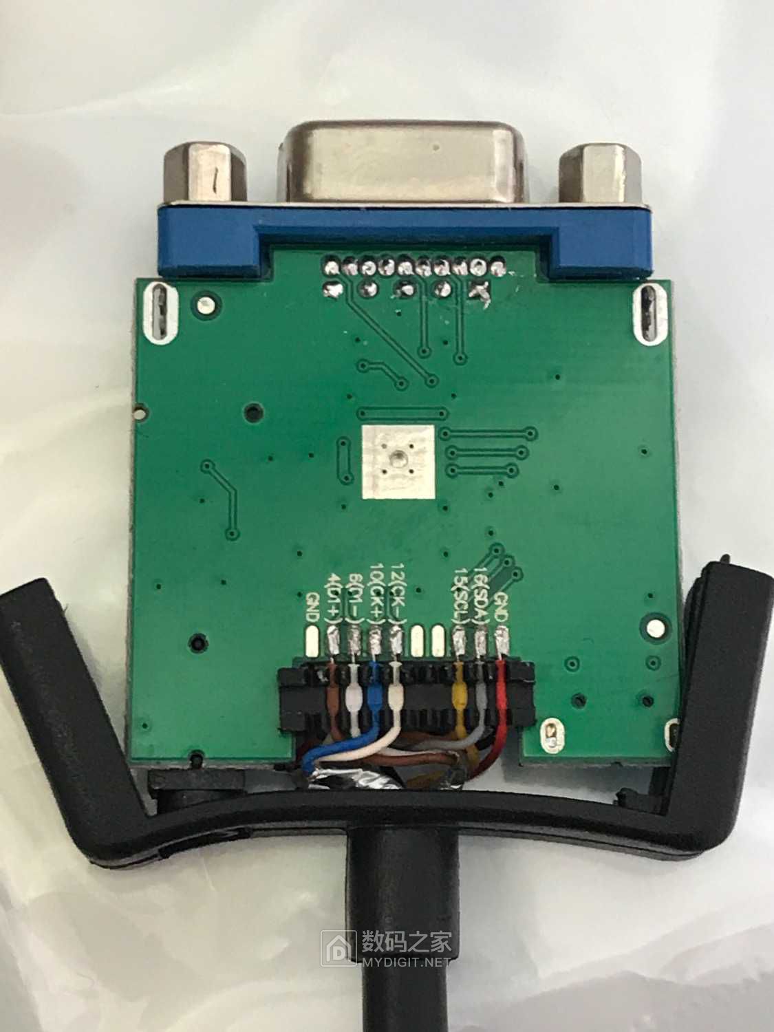 拆个十来块钱的HDMI转VGA - 拆机乐园 数码之家