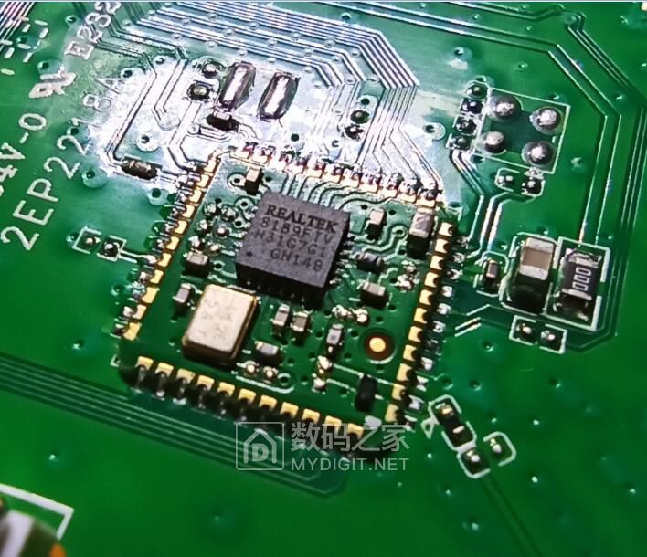 拆台新魔百盒M201-S - 拆机乐园 数码之家