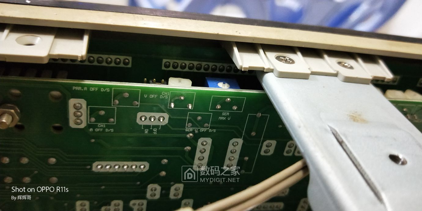 固伟GPS-3303C维修电源输出短路 - 拆机乐园 数码之家