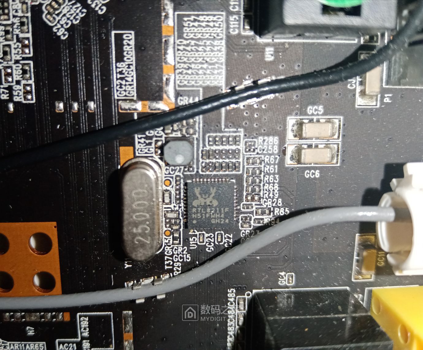 全网首发 360安全路由器P3编程器固件 - WiFi/路由器 数码之家