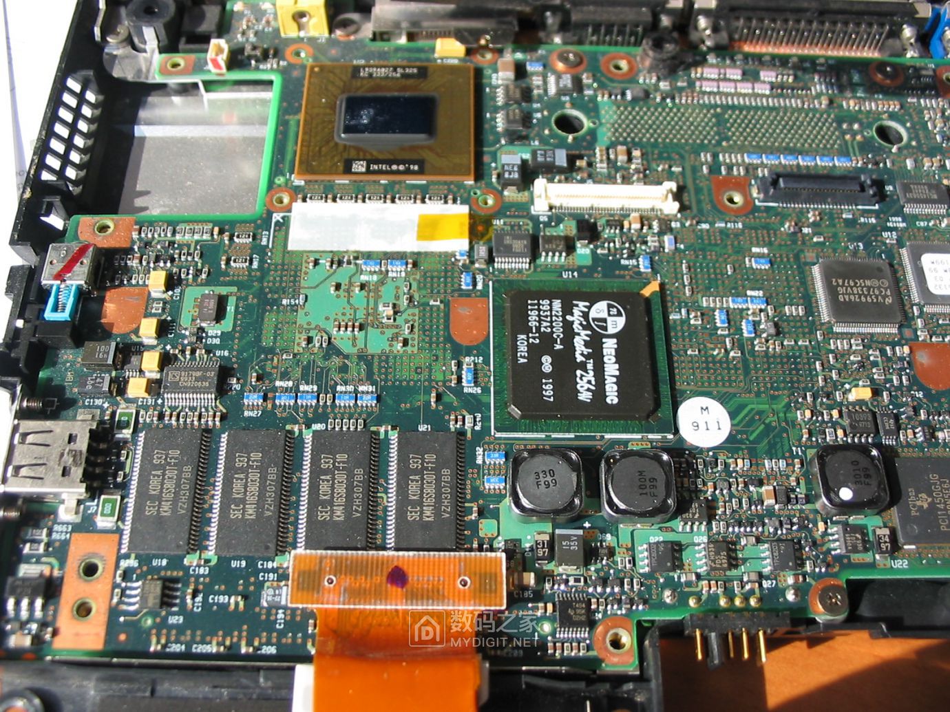 IBM经典型号/第一代轻薄本 IBM ThinkPad 570 - 硬件博物馆 数码之家