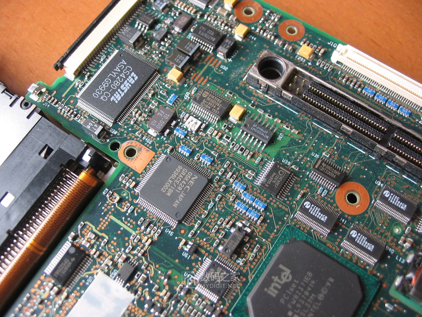 IBM经典型号/第一代轻薄本 IBM ThinkPad 570 - 硬件博物馆 数码之家