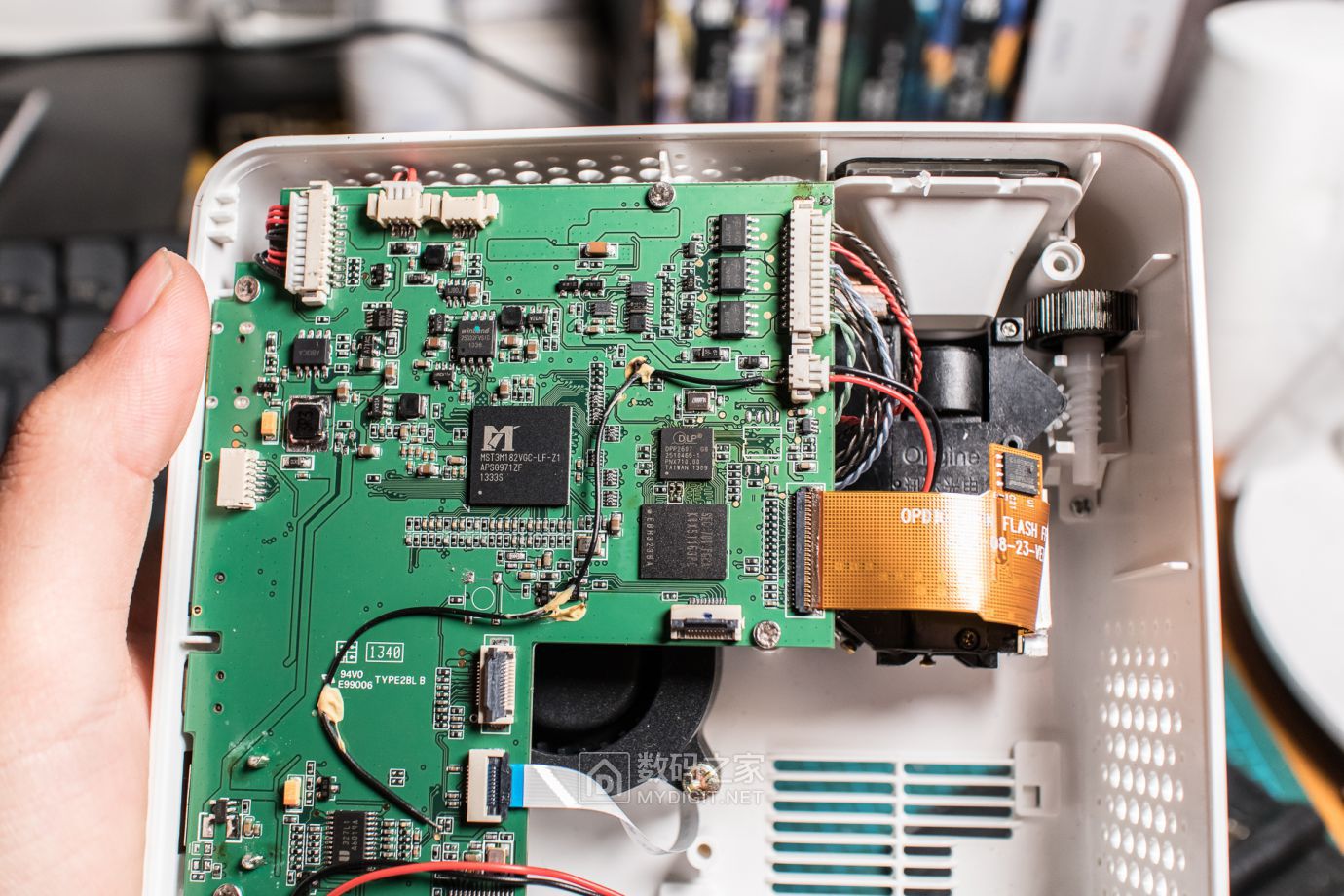 全新BENQ明基GP2白标LED投影仪小镜头版本拆机 - 拆机乐园 数码之家