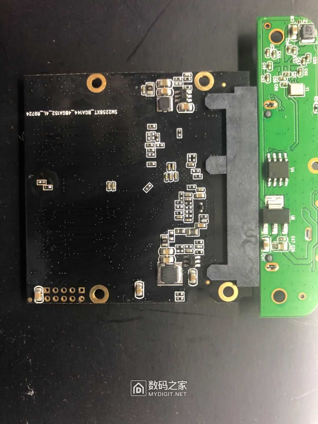 2258xt ce跳线求助 - SSD存储技术 数码之家