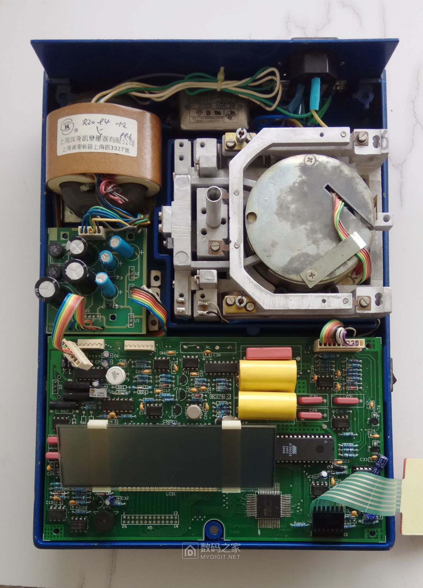 简拆一个LA204万分之一分析天平 - 拆机乐园 数码之家