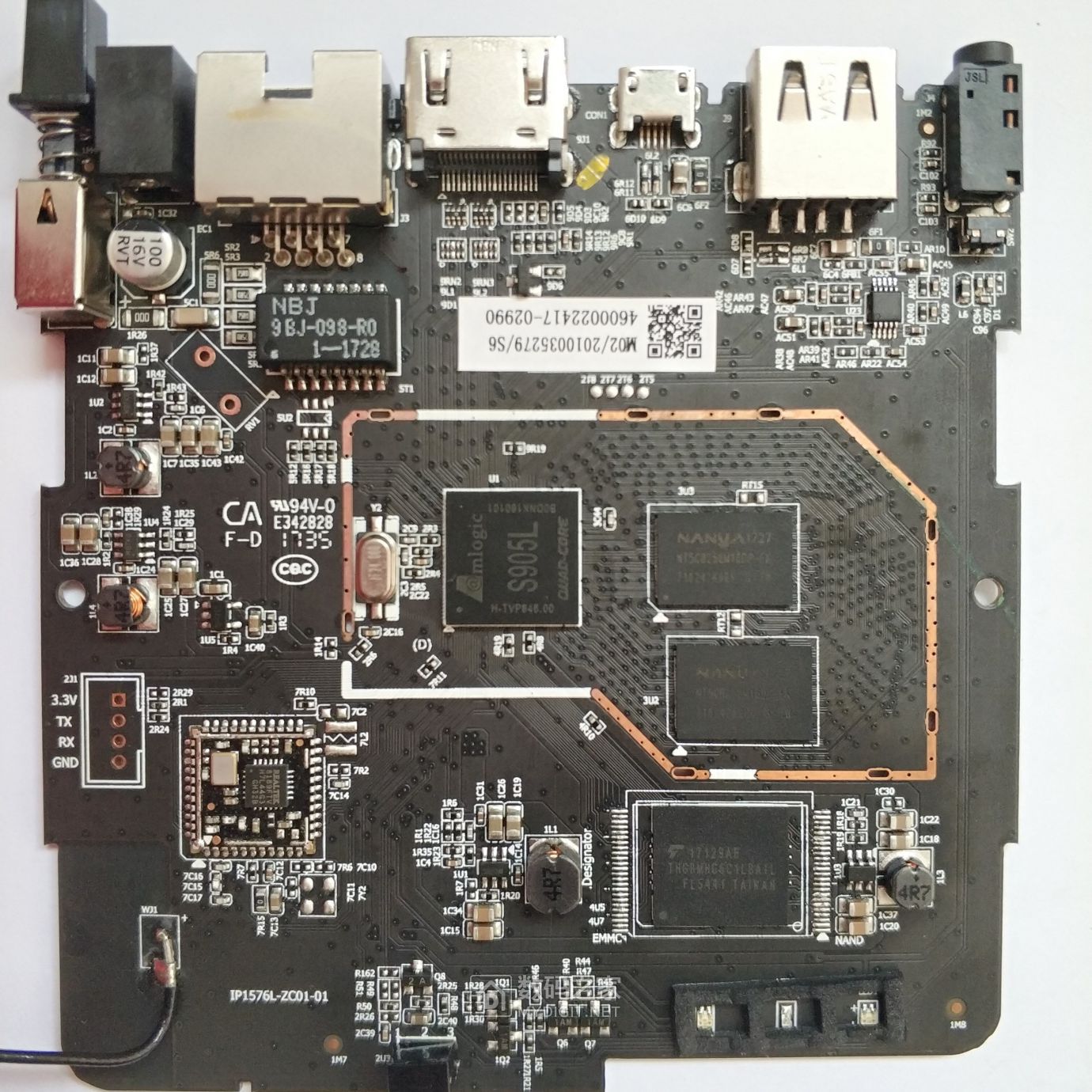 『拆亦求精』百视通R3300L高安版拆机+参数详情 - 拆机乐园 数码之家