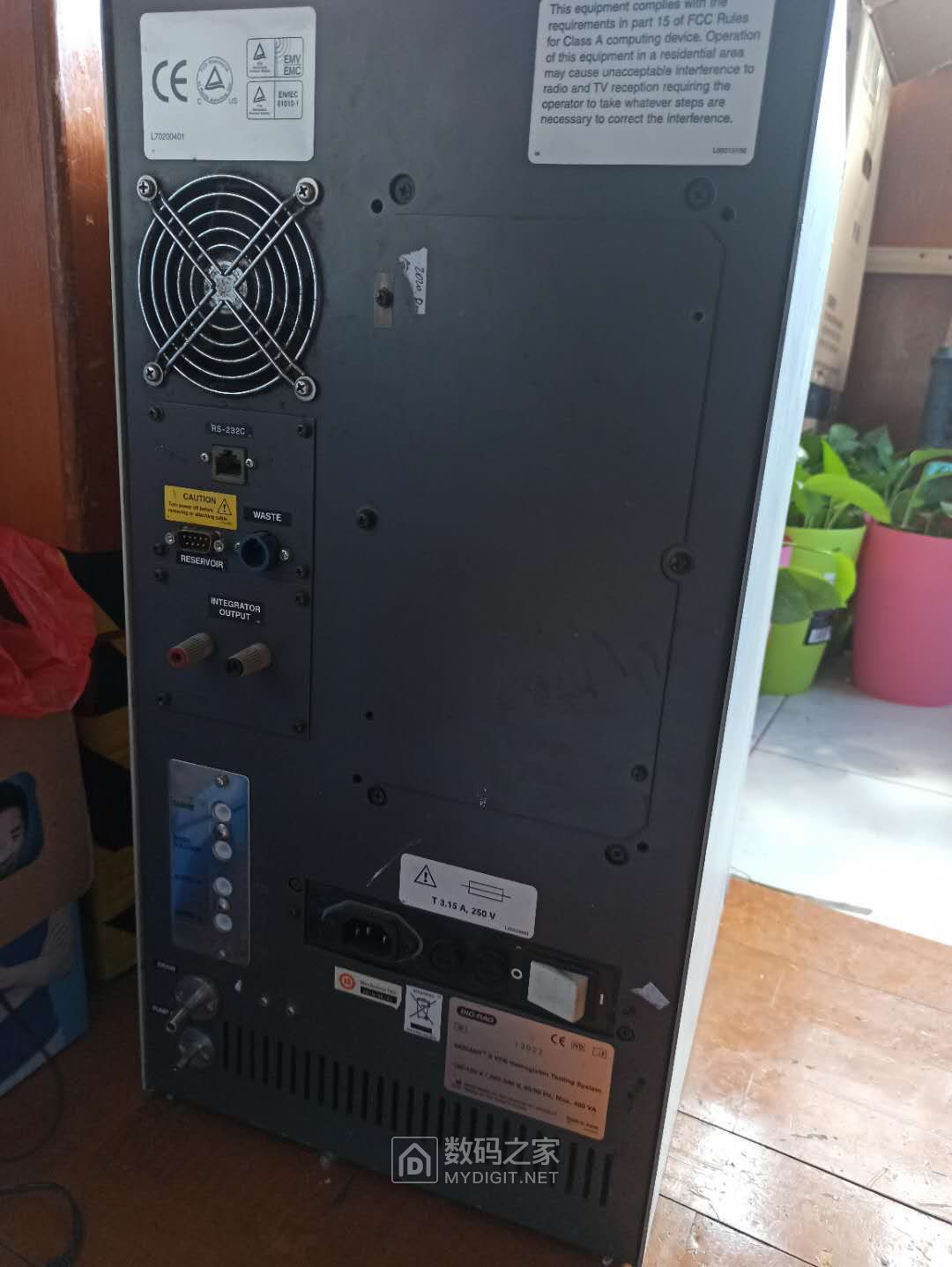 Bio-Rad Variant II 糖化血红蛋白检测仪主机拆解 - 拆机乐园 数码之家