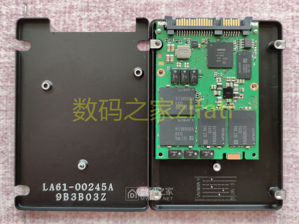 拆一个三星3.84TB的3d MLC企业级固态硬盘SM883 - 拆机乐园 数码之家