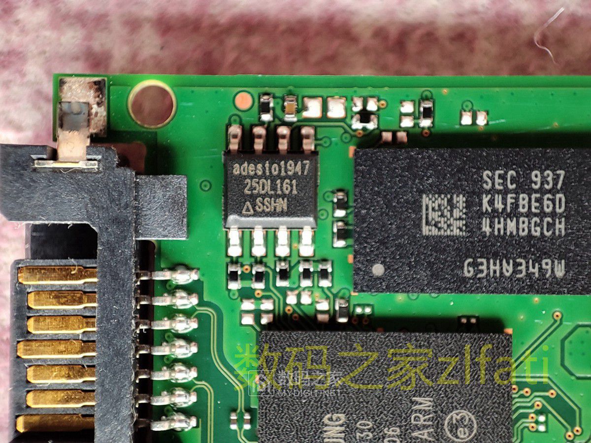 拆一个三星3.84TB的3d MLC企业级固态硬盘SM883 - 拆机乐园 数码之家