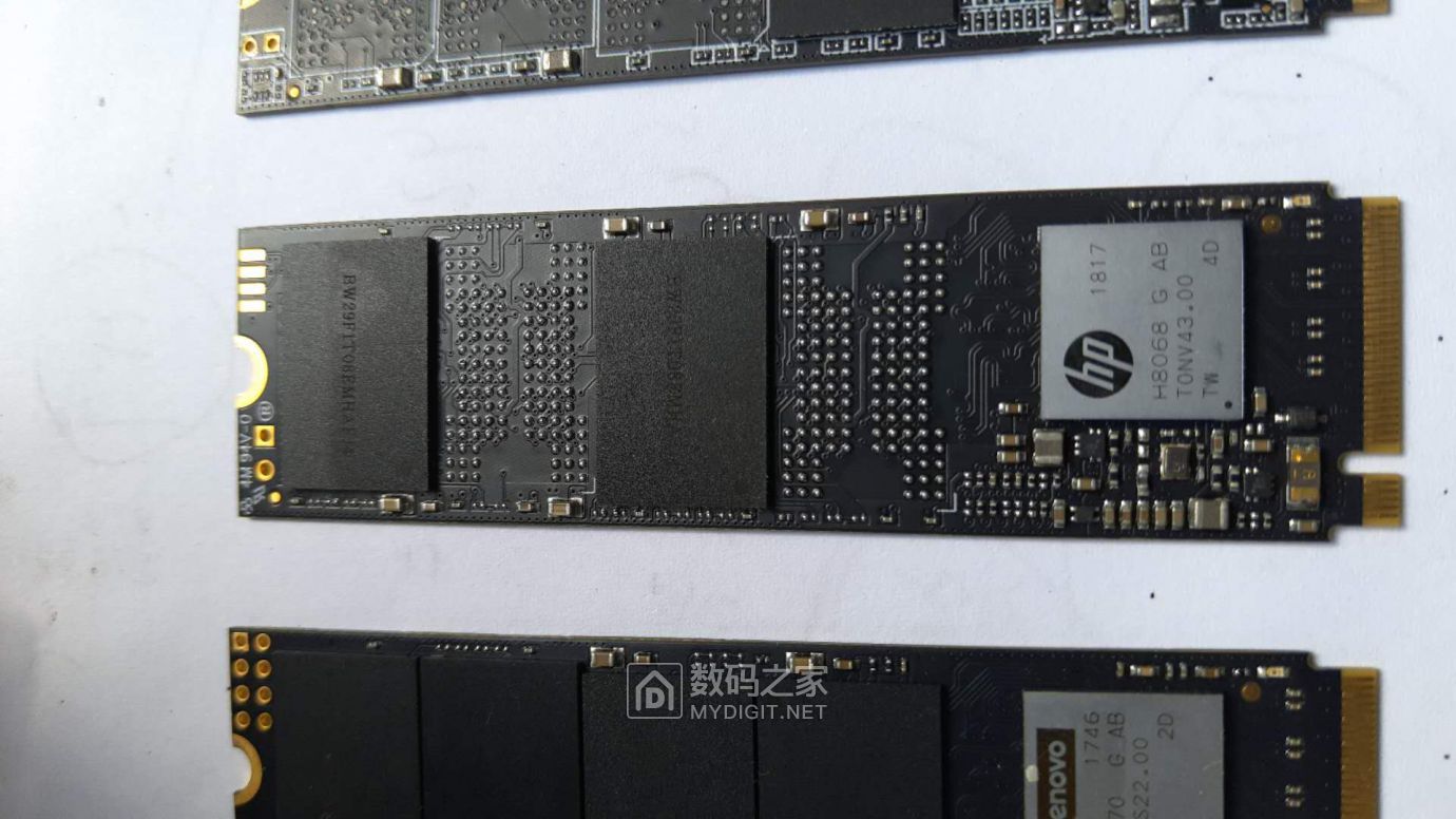 展示一下最近收到的3块2263XT板子，原标，联想标和HP标 - SSD存储技术 数码之家