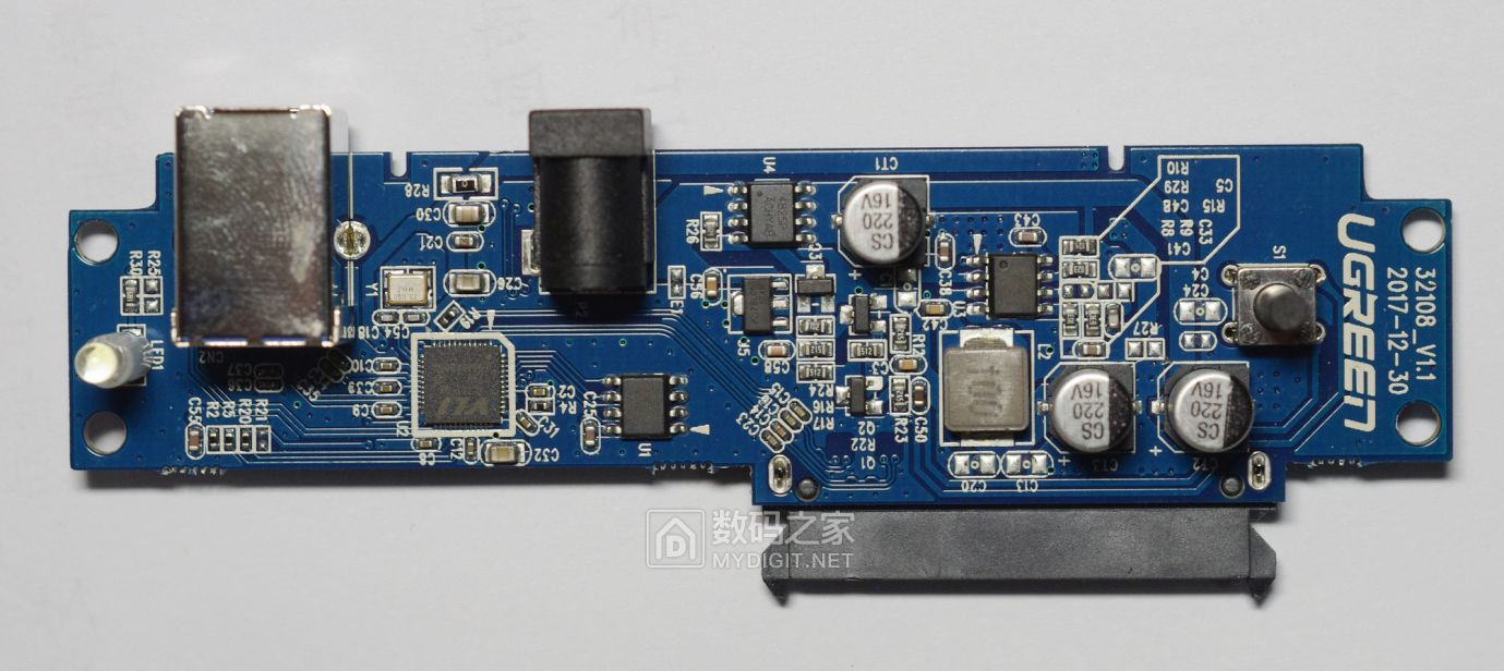 绿联3.5寸硬盘盒-VL711芯片 - 拆机乐园 数码之家