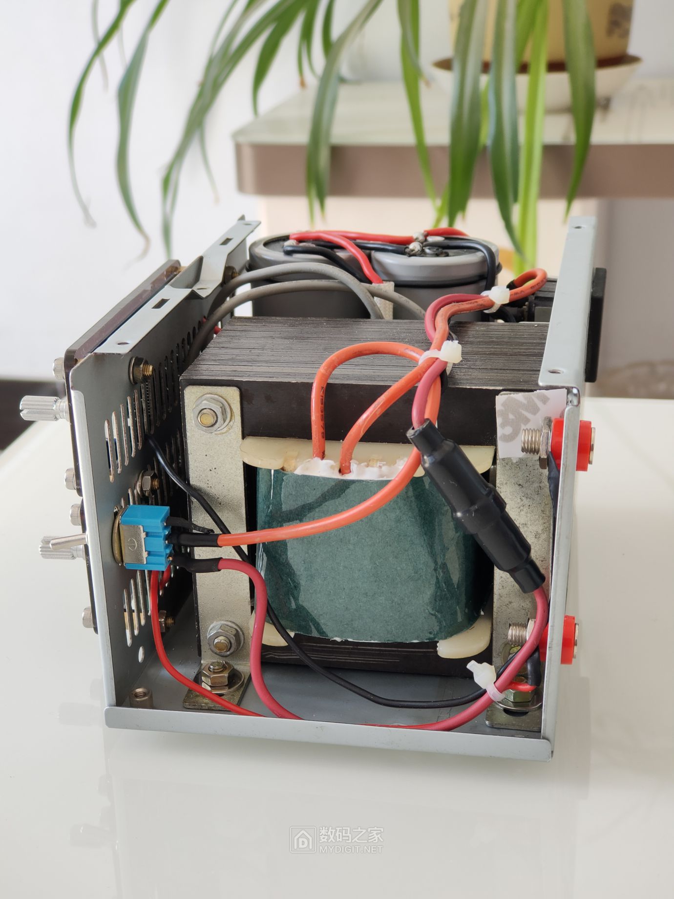 DIY工频变压器版双工位JBC245焊台---之废物利用 - 创意DIY 数码之家