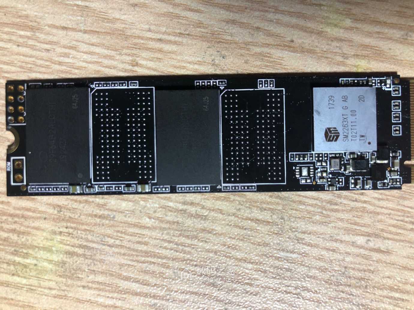 哪位大神帮忙看看这款2263XT的跳线 - SSD存储技术 数码之家