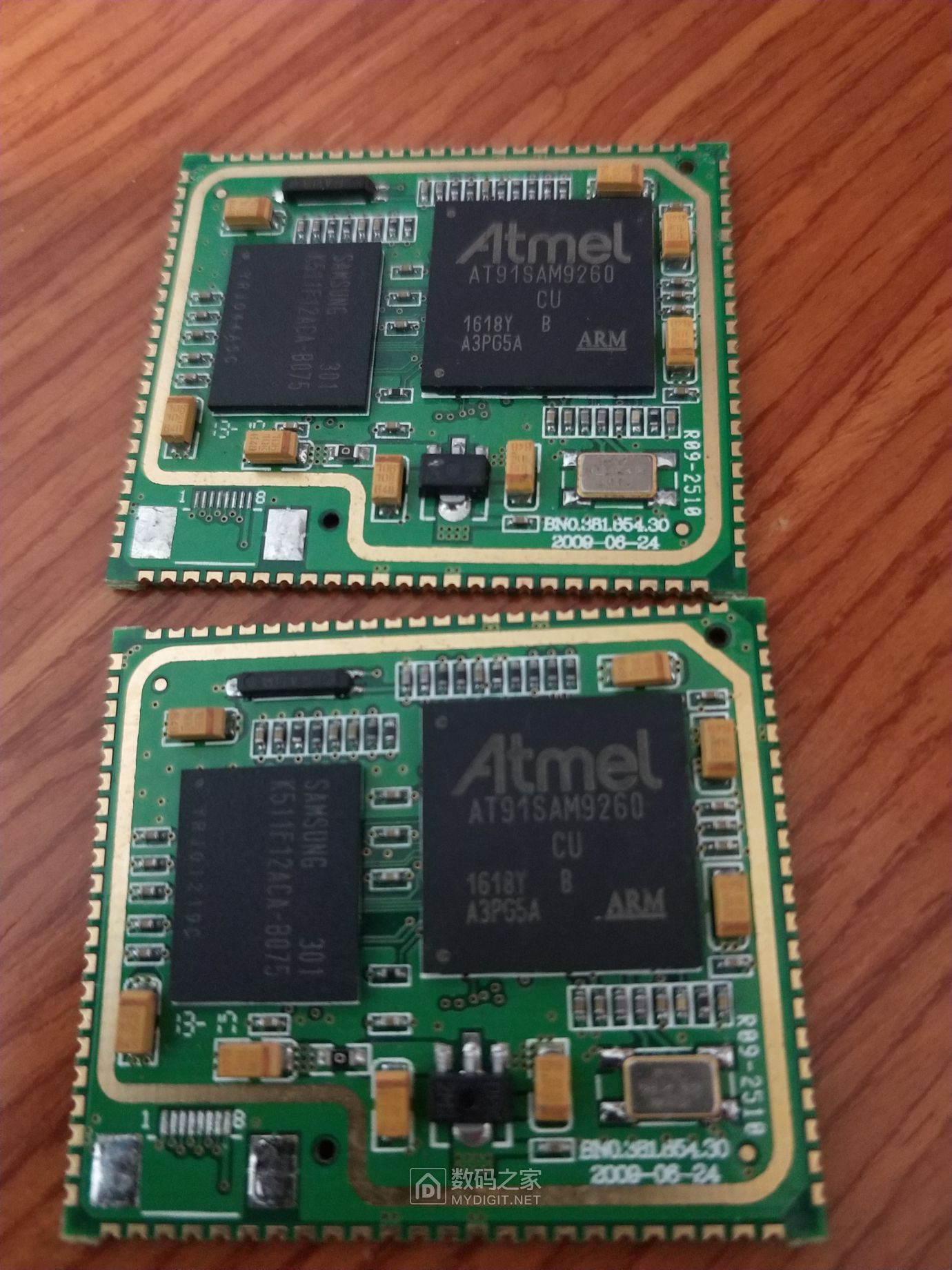 ATMEL公司旗下的芯片之AT91SAM9260（ARM9系类）开发版进入Linux系统测试视频666 - 我爱单片机 数码之家