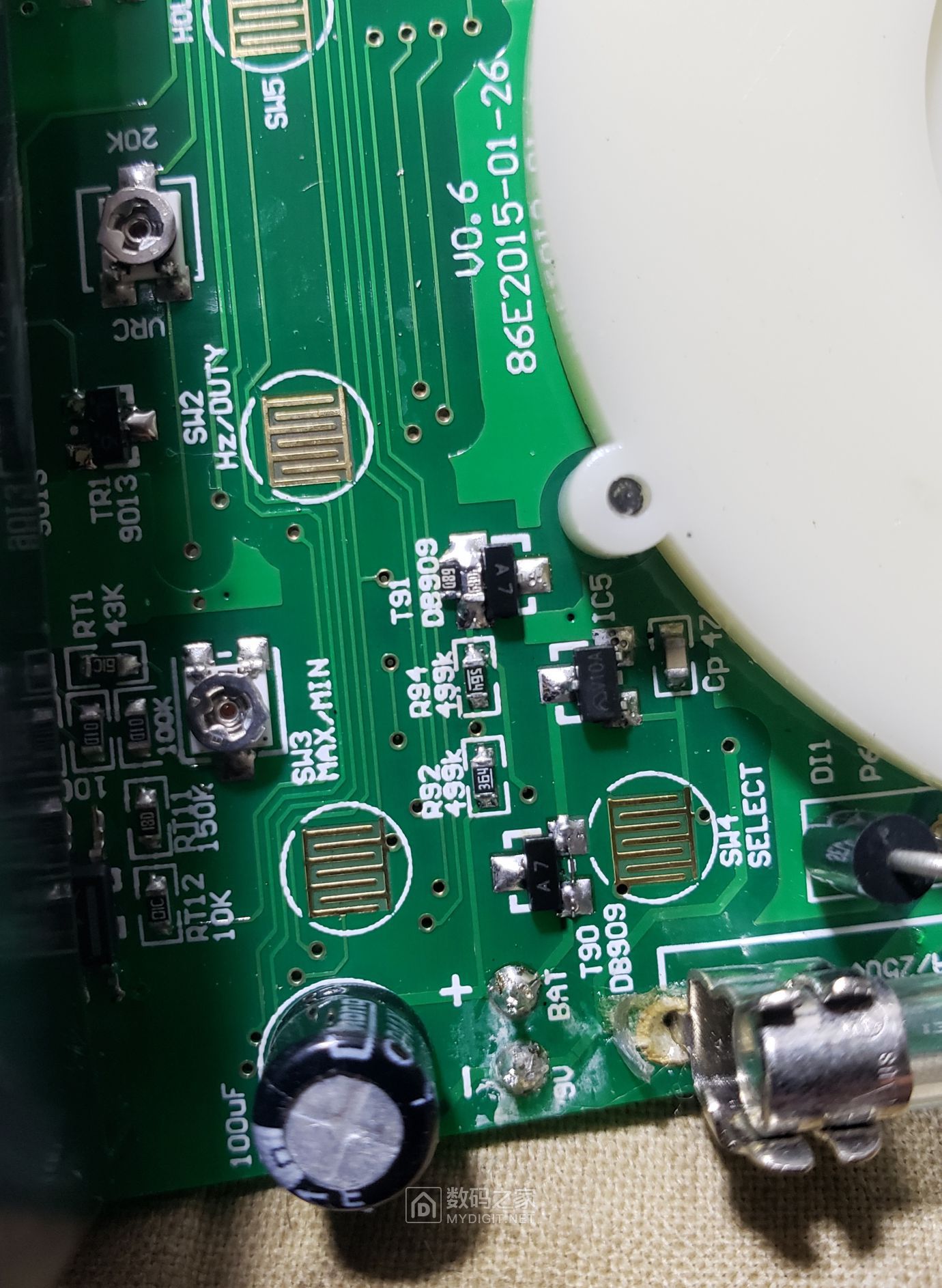 胜利VC86E 改造了一下，改了REL和锂电池 - 拆机乐园 数码之家