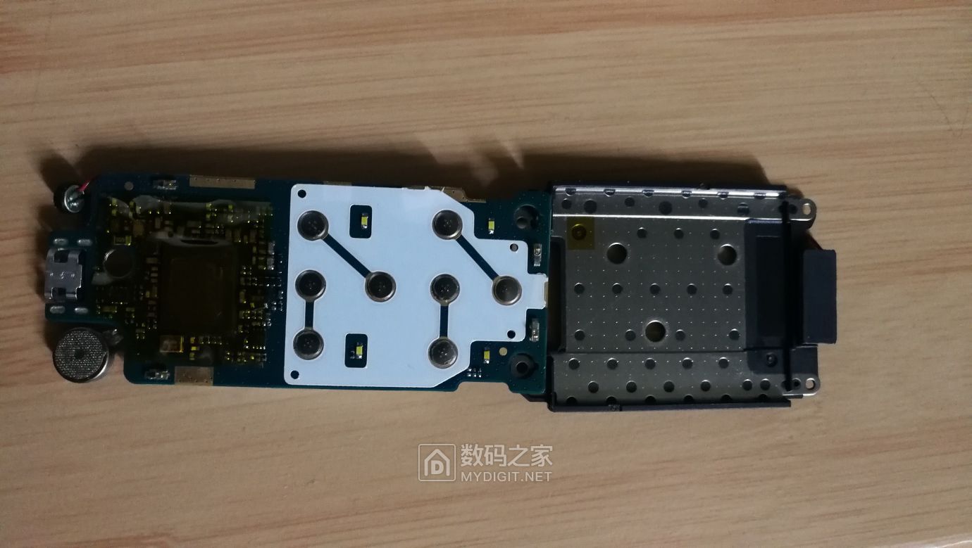 蓝牙手机QIKU Mini拆解 - 拆机乐园 数码之家