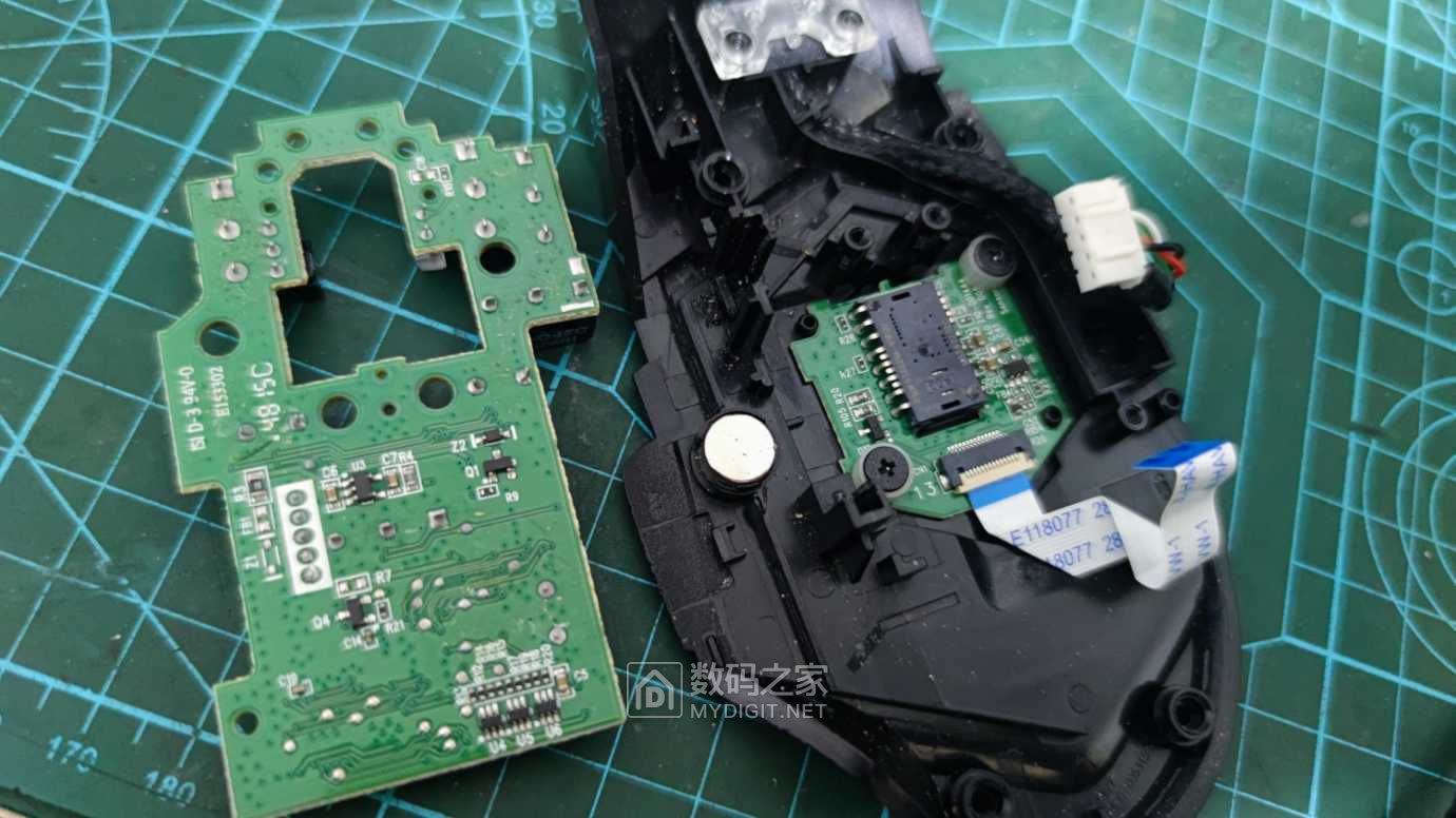 拆修罗技g502鼠标，更换右键微动 - 拆机乐园 数码之家