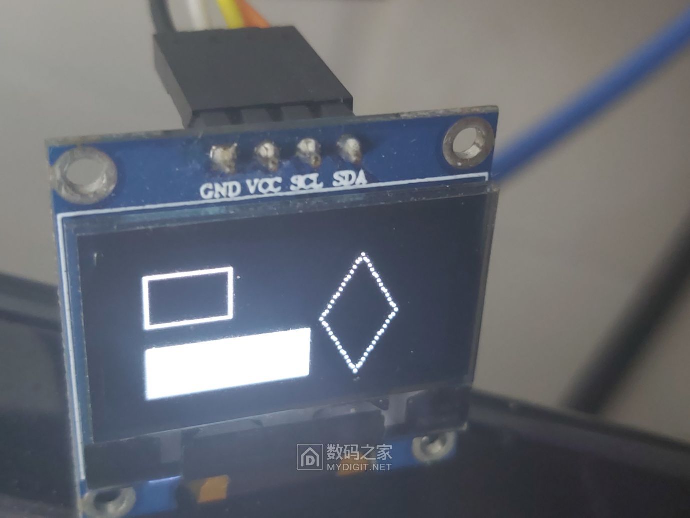 [esp8266 Micropython] Ssd1306绘制矩形 我爱单片机 数码之家