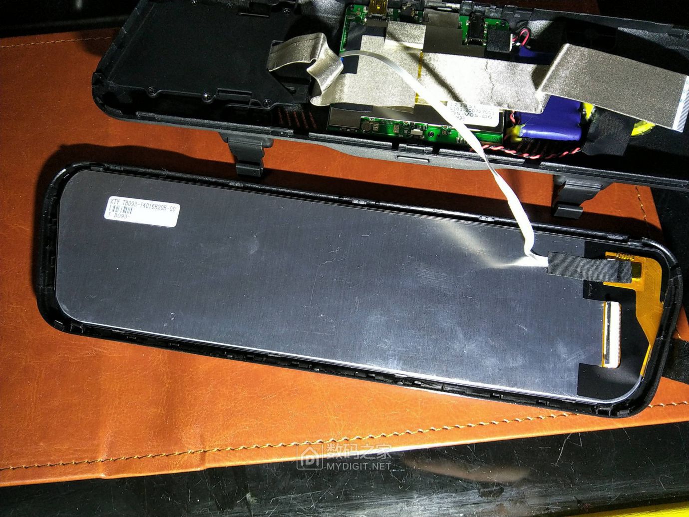 惠普F790行车记录仪拆解及简单试用对比 - 汽车拆客 数码之家