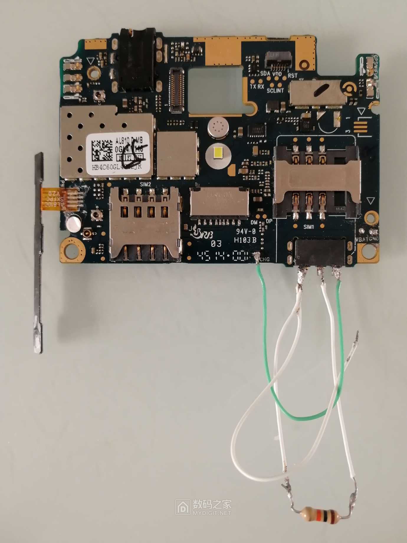 安卓手机改外接供电，实验两则（OPPO 6607，华硕飞马X002） - 拆机乐园 数码之家