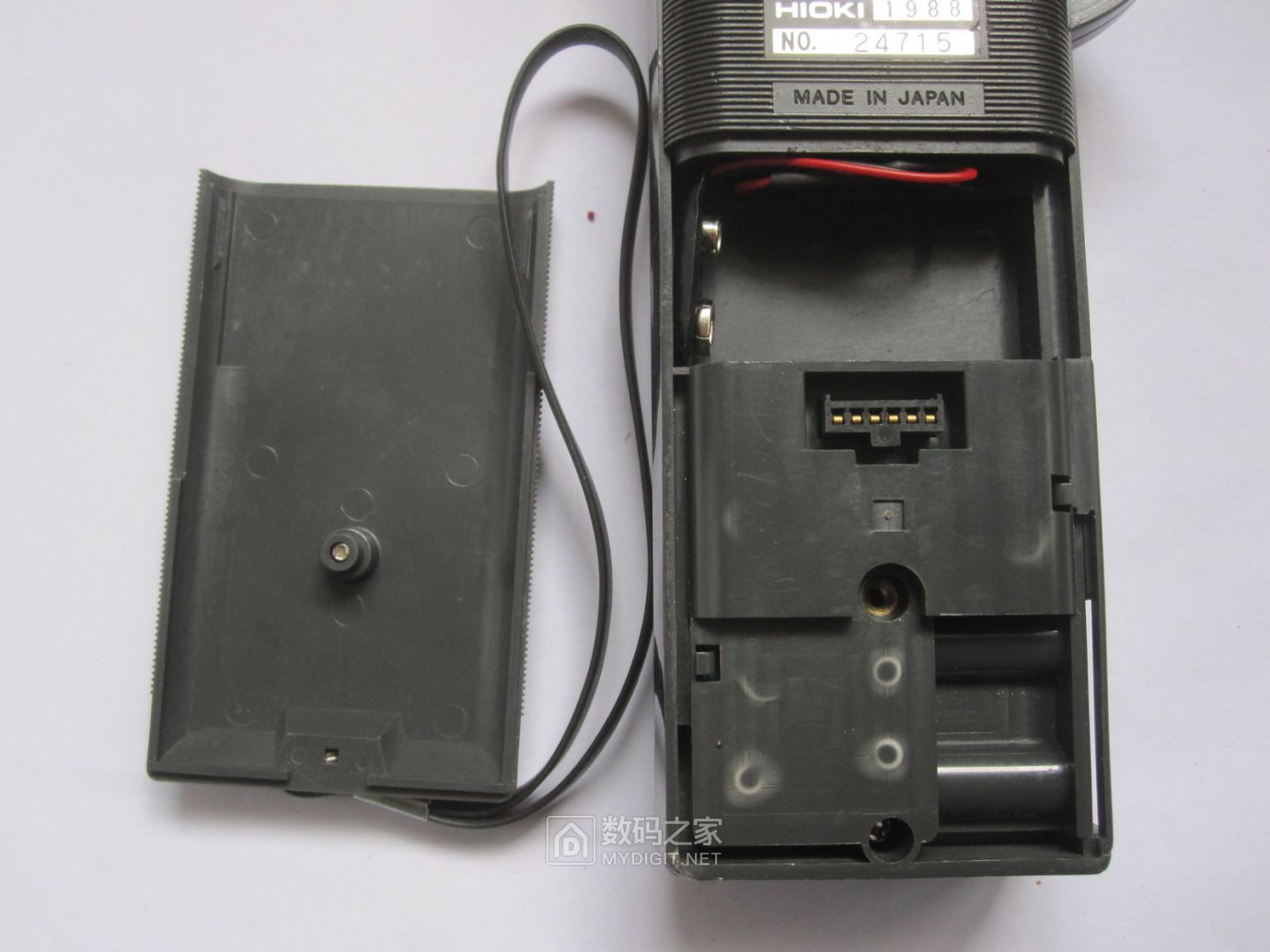 拆解日置工业钳表 HIOKI 3265 - 拆机乐园 数码之家