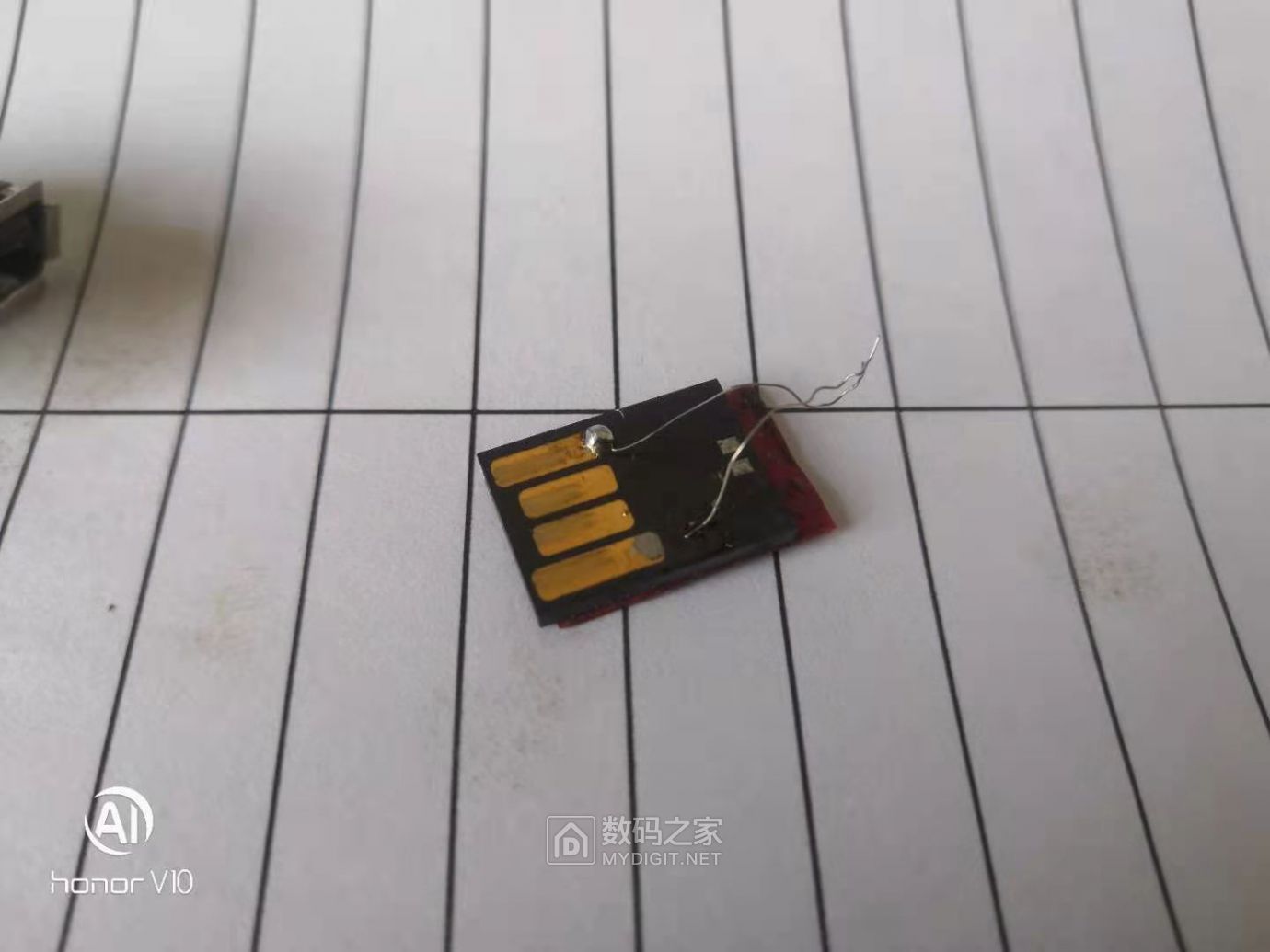 捡了个神秘的DM8261黑胶被弄晕了 - U盘存储技术 数码之家