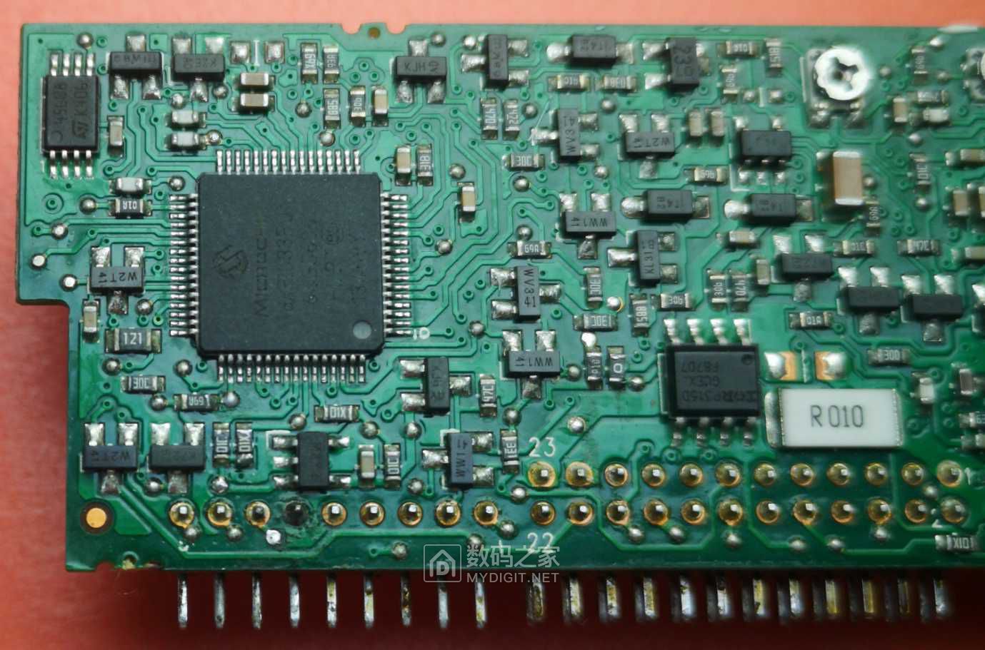 2751-7h 高效率服务器电源改可调 - 拆机乐园 数码之家