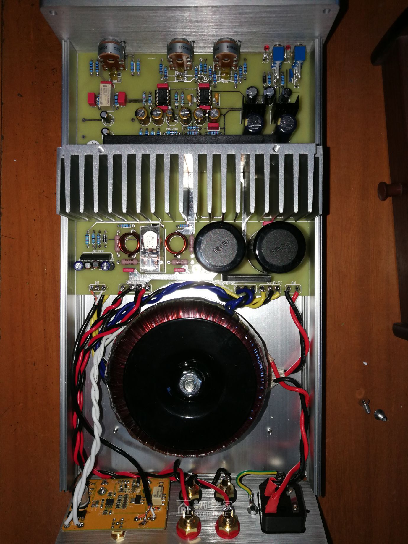 伟良功放 BRZHIFI三洋厚膜STK4196MK10 拆机 - 拆机乐园 数码之家